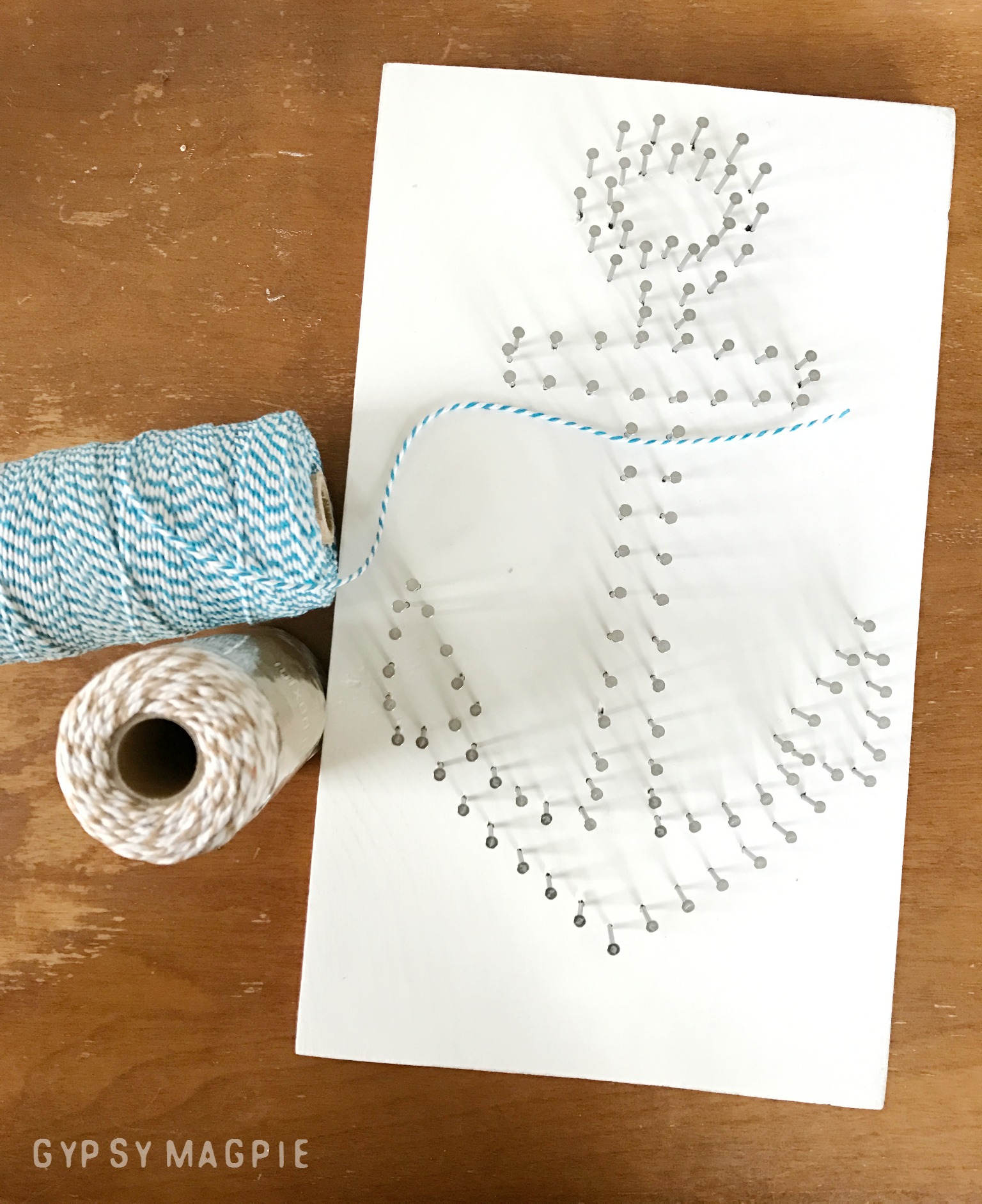 DIY Anchor String Art #PRINCEofPEACE - Gypsy Magpie