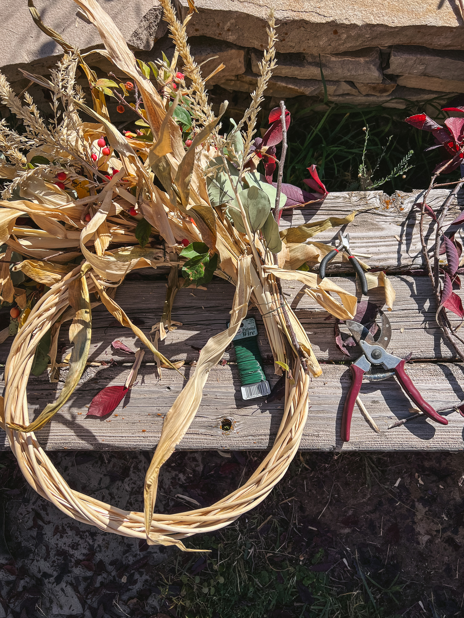 Make a Stunning Handmade Corn Husk Wreath for Fall | Gypsy Magpie